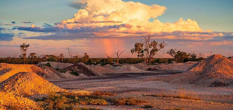 Embark on a quirky Outback adventure with a long weekend in Lightning ...